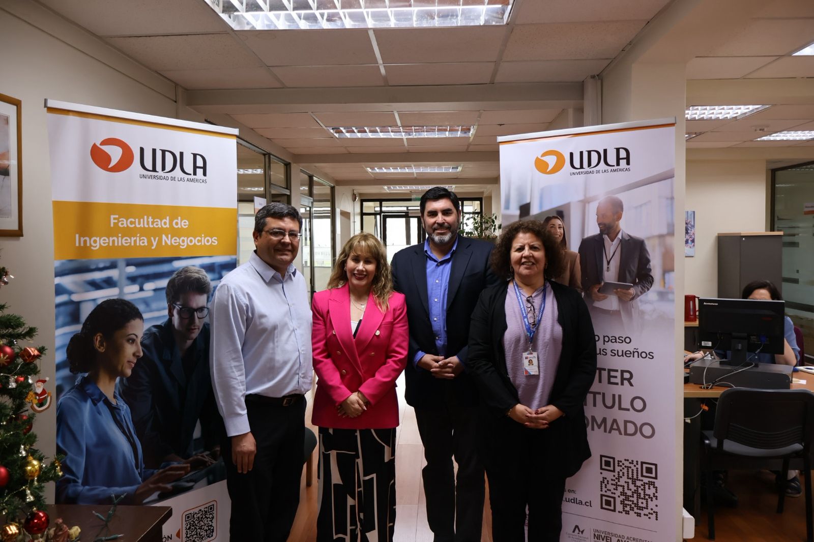 UDLA–FINE y SENCE Región Metropolitana fortalecen agenda conjunta en ...