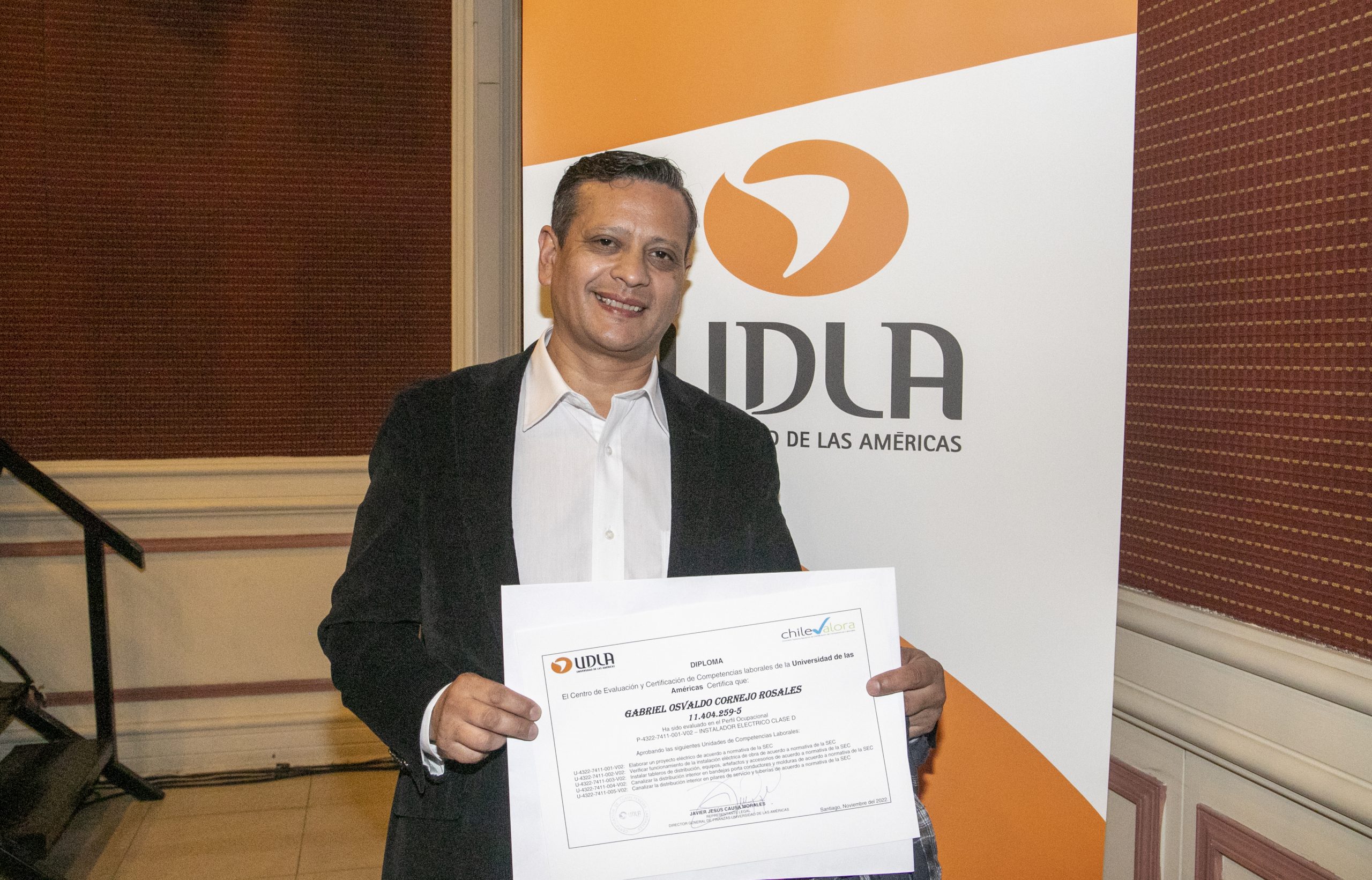 Universidad de Las Américas junto a ChileValora entregan más de 50 ...