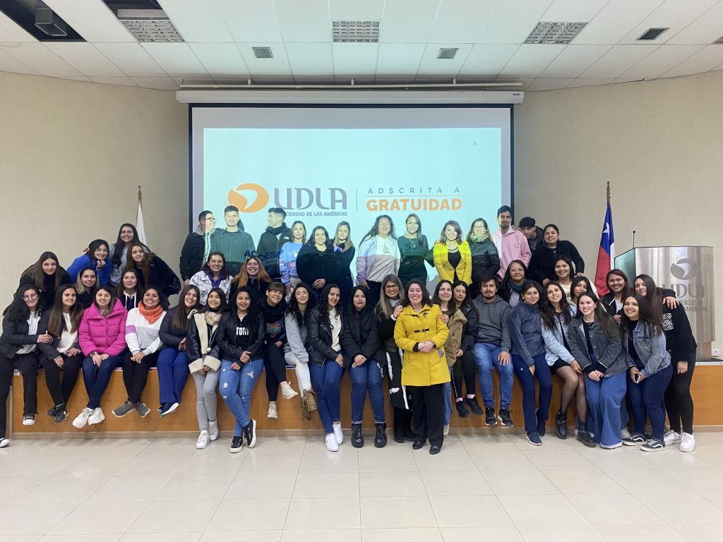 Estudiantes de todas las sedes de UDLA son parte de la IV Jornada de ...