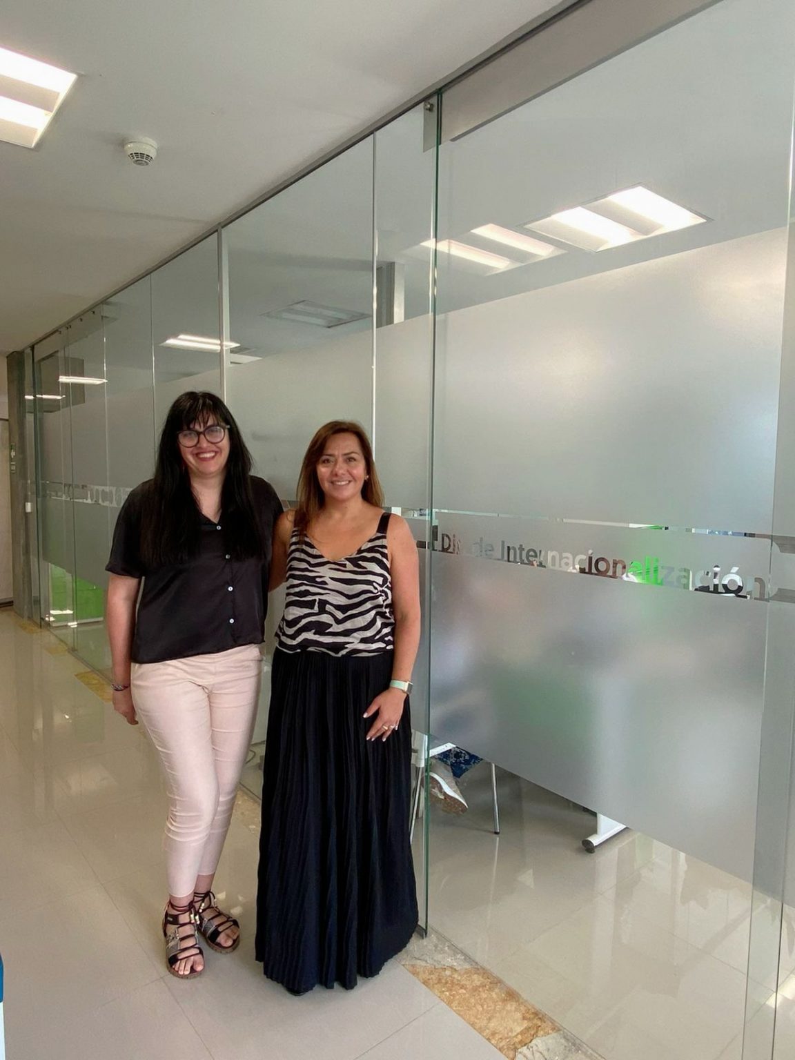 Directora de Investigación de UDLA realiza taller y ponencia en el ...